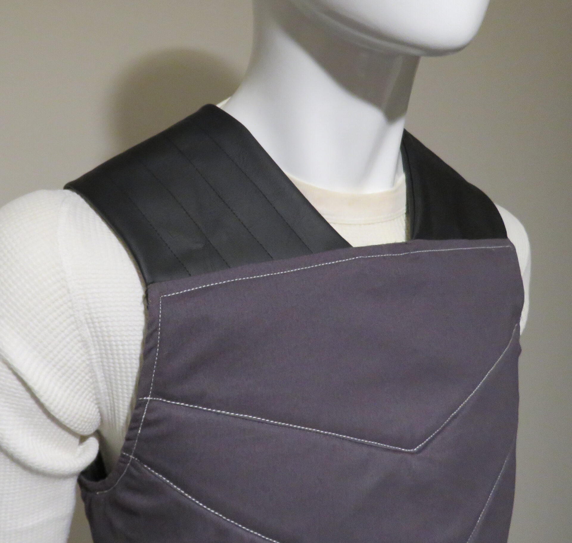 Din Djarin Flak Vest – The Mandalorian – Star Wars – Costume Prop ...